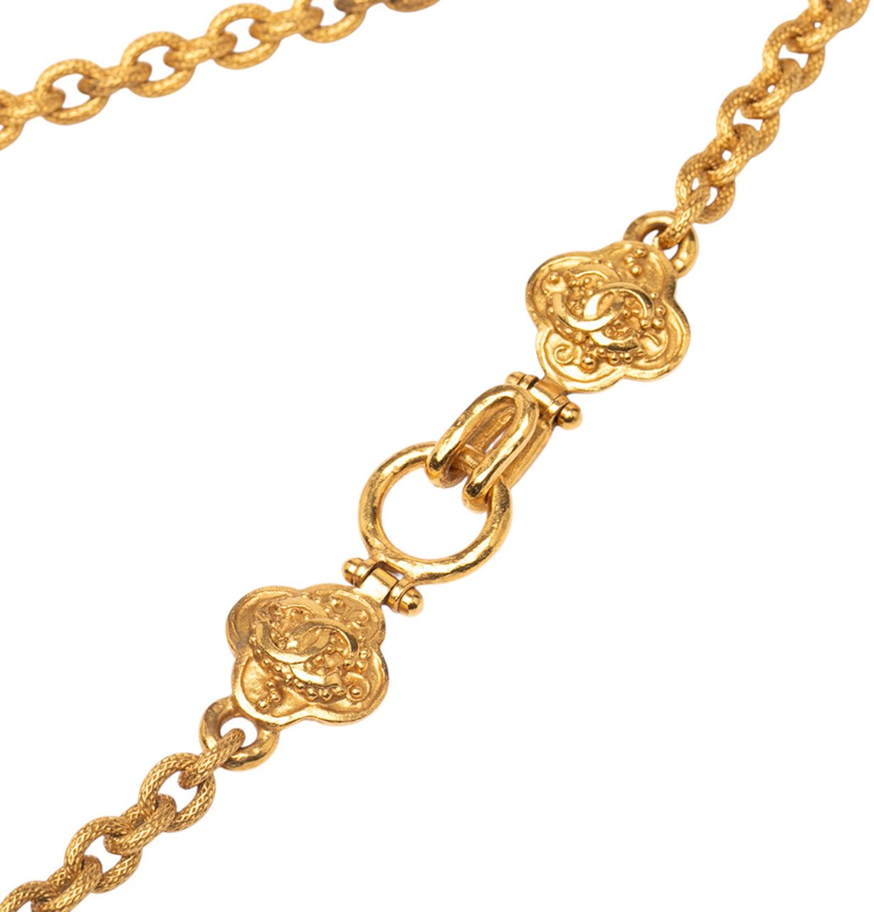 Chanel Gold Plated CC Clover Pendant Necklace | Vanaf € 1203,-
