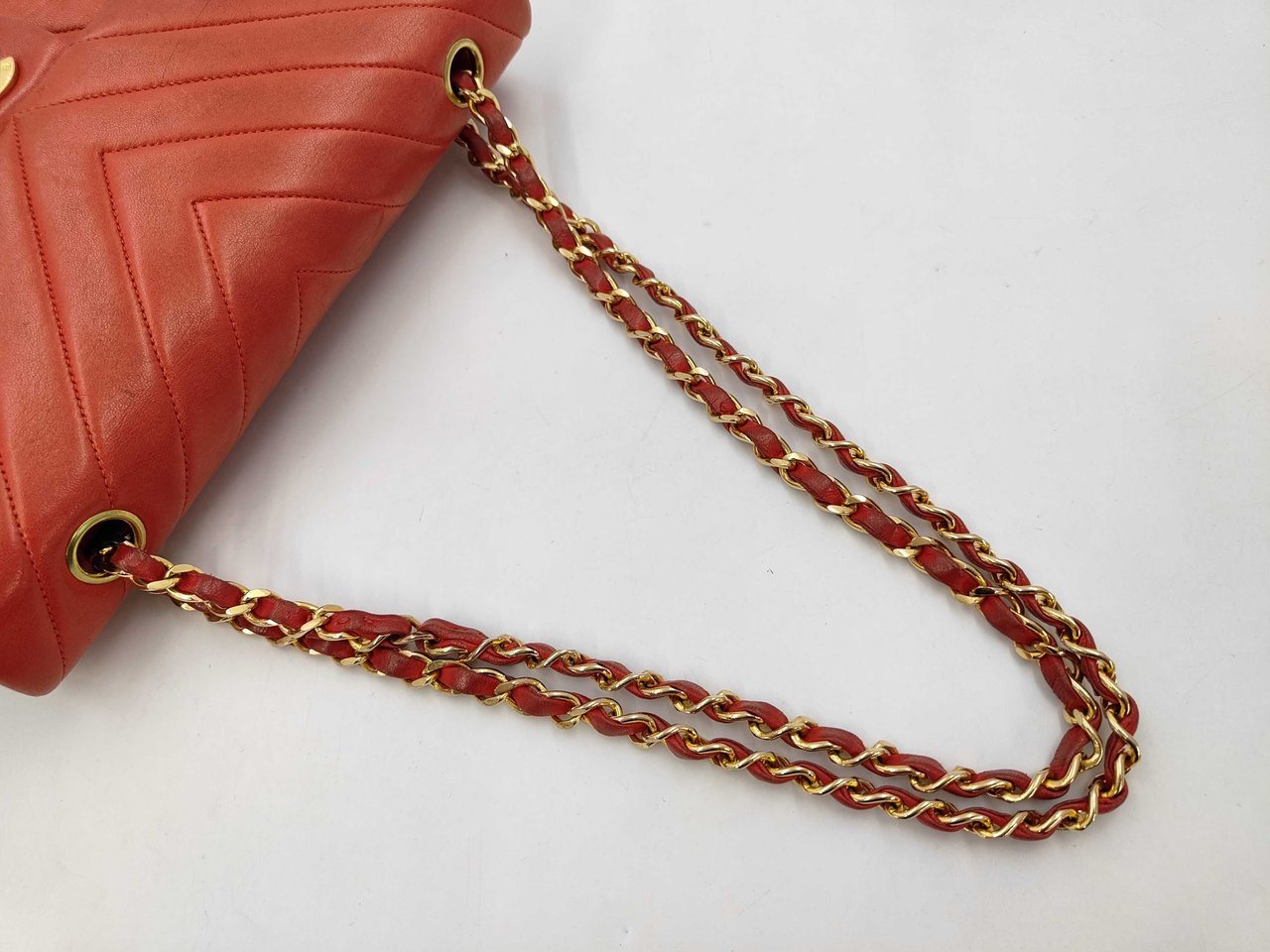Chanel Mademoiselle Chic Flap Bag Quilted Lambskin Medium | WS.NL