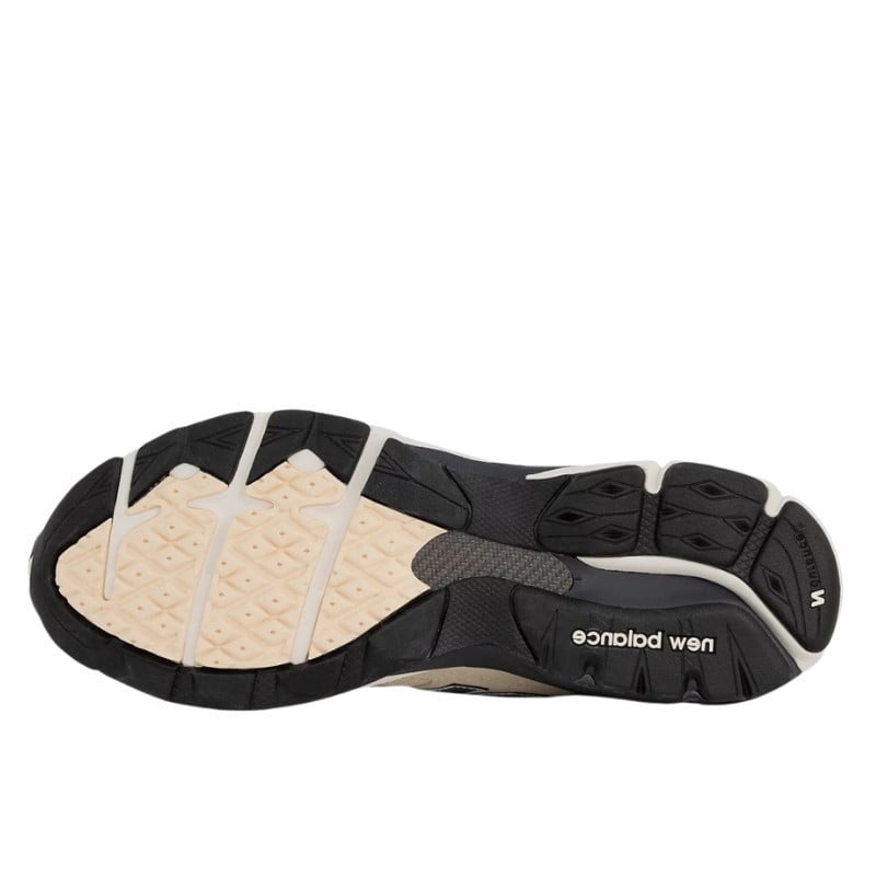 New Balance New Balance 990 V3 MiUSA Teddy Santis Moonbeam | WINTER ...